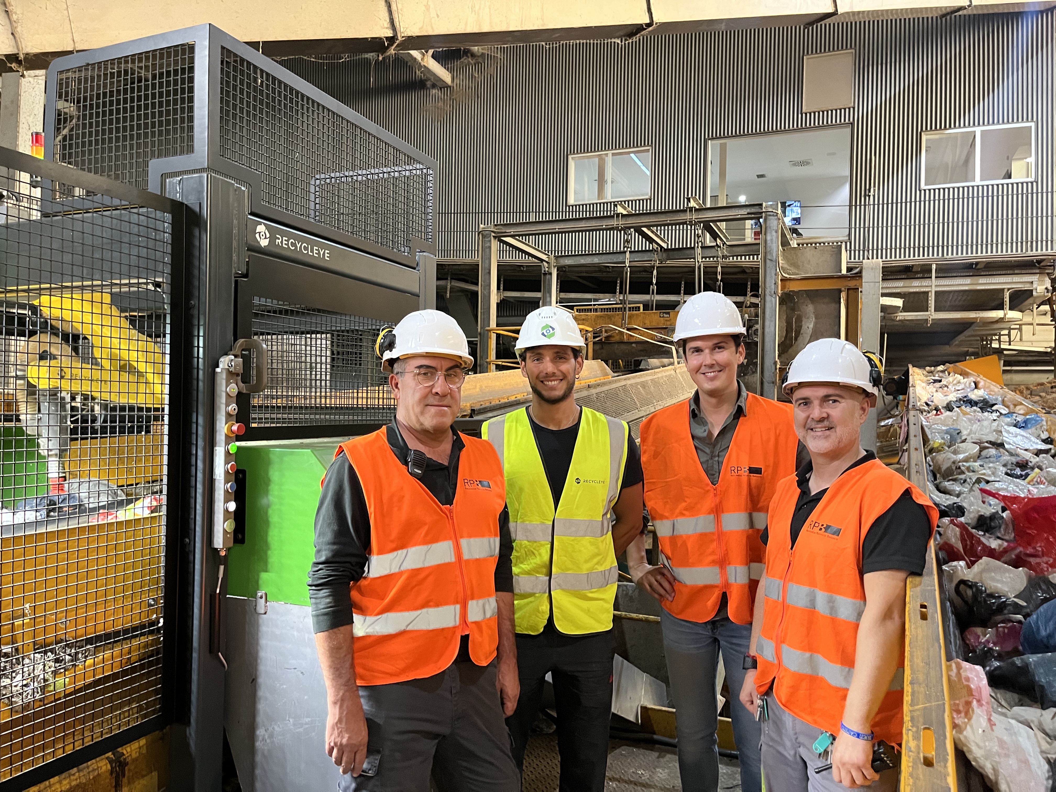 La planta de Urbaser introduce nuevas capacidades de clasificación con ...